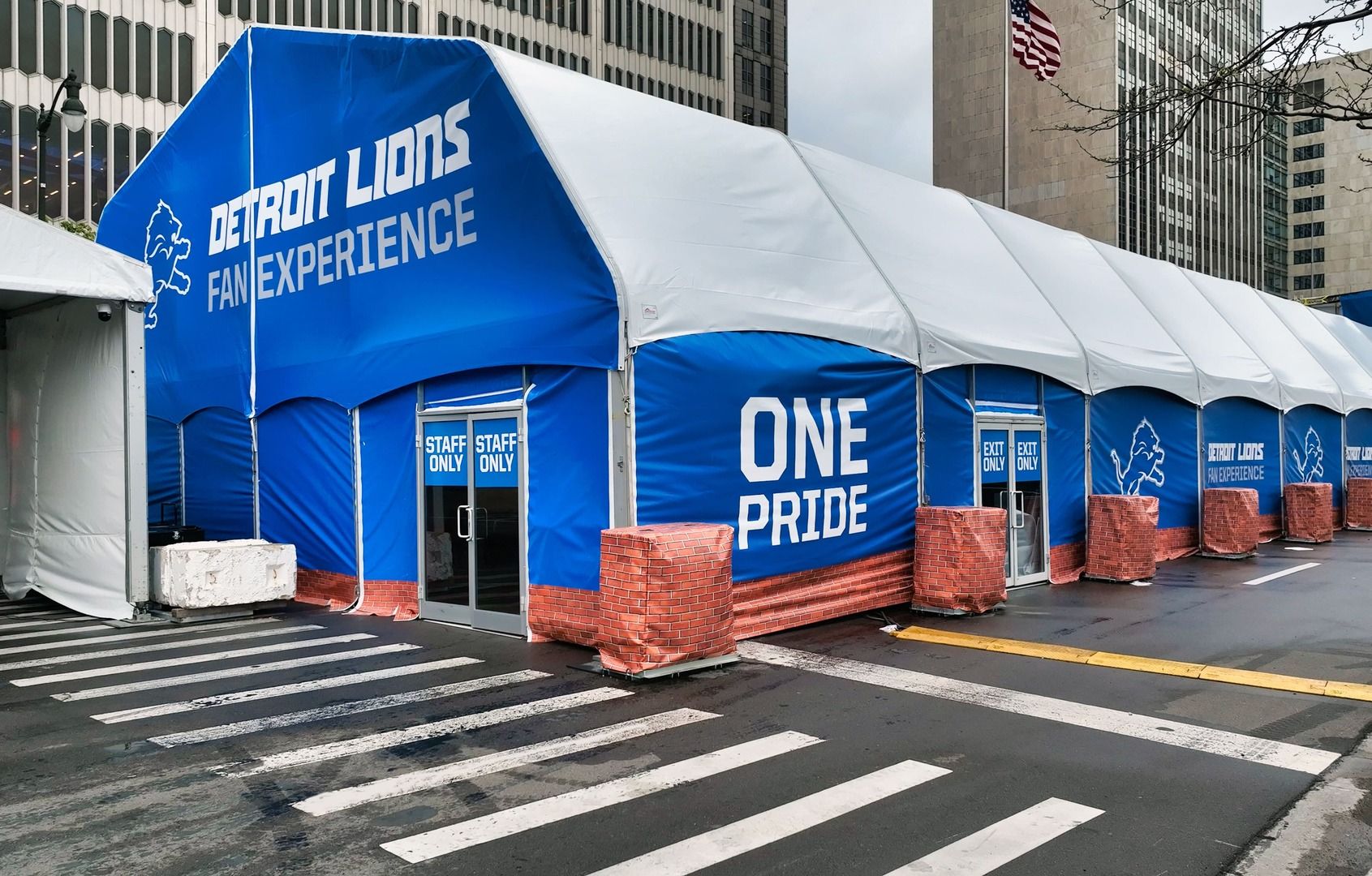 Dome for the NFL: Solutions for Sporting Events